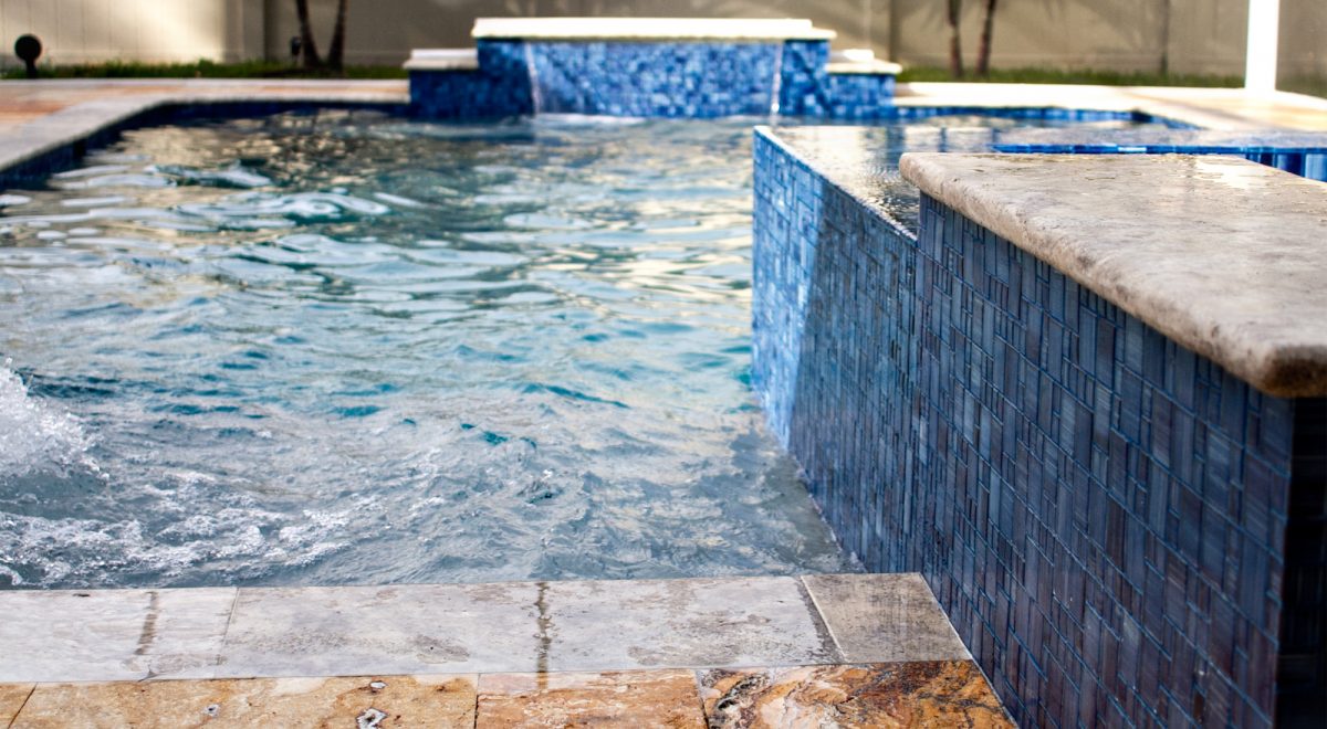 Custom Swimming Pools & Spas for Your Dream Home