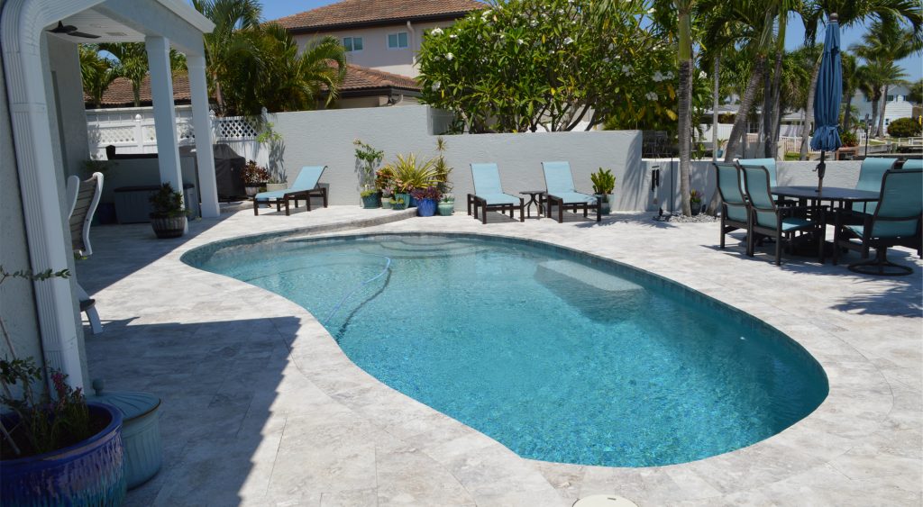 Custom Swimming Pools & Spas for Your Dream Home